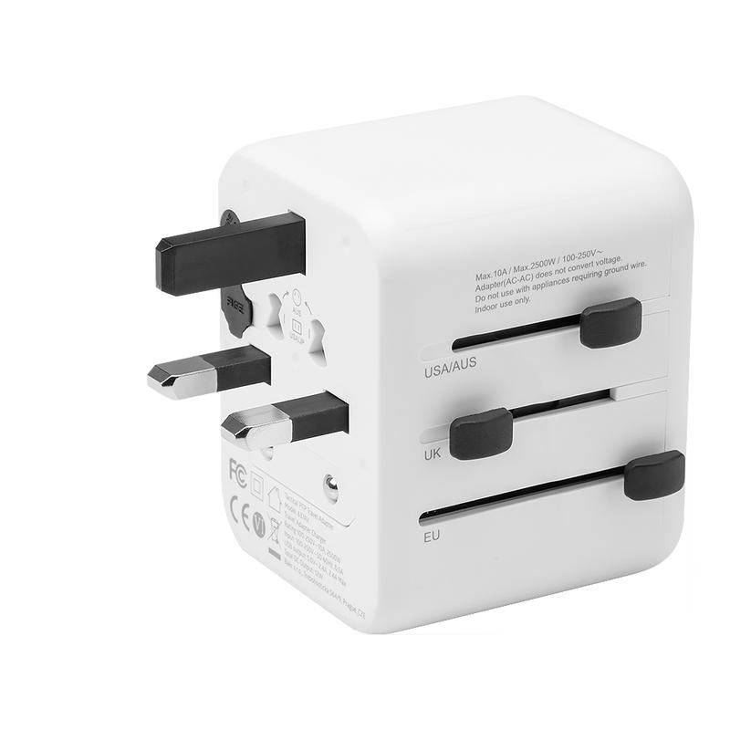 Tactical PTP Travel Adapter 12W - USB-C, USB-A, EU, UK, USA/AUS - White